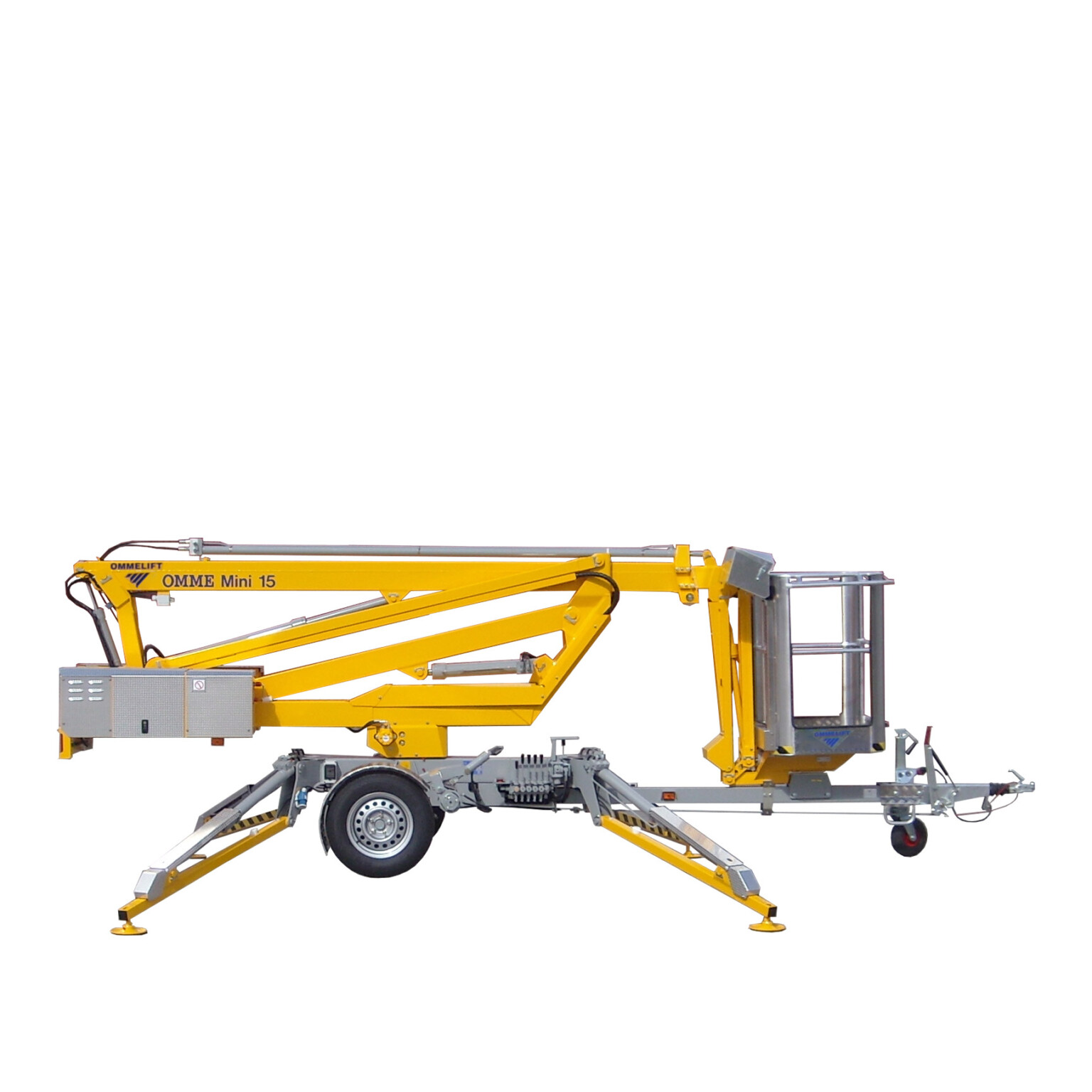 Omme Mini 15 EXBJ | 15 meter släpvagnslift - Ådalen AB